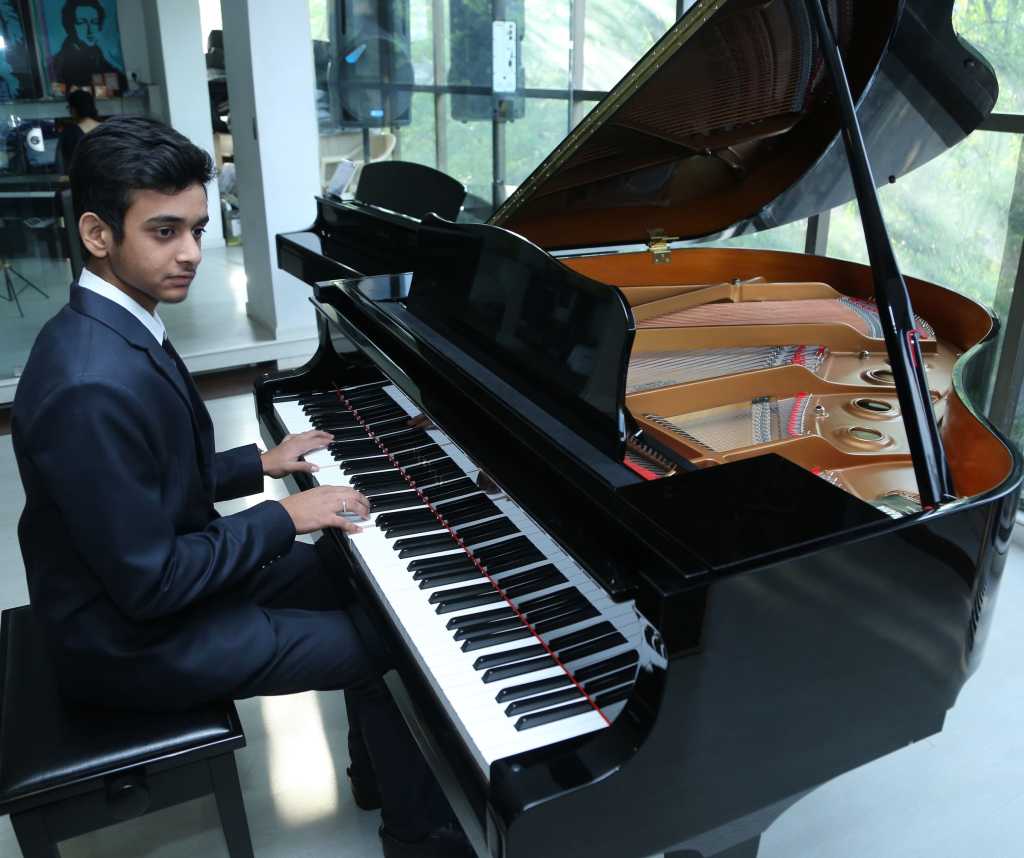 Saketh Ram Josyabhatla - Charleston International Music Competition
